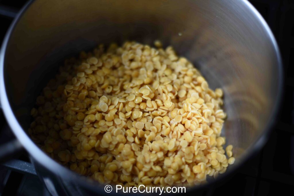 Dal with Green Mango - Pure Curry